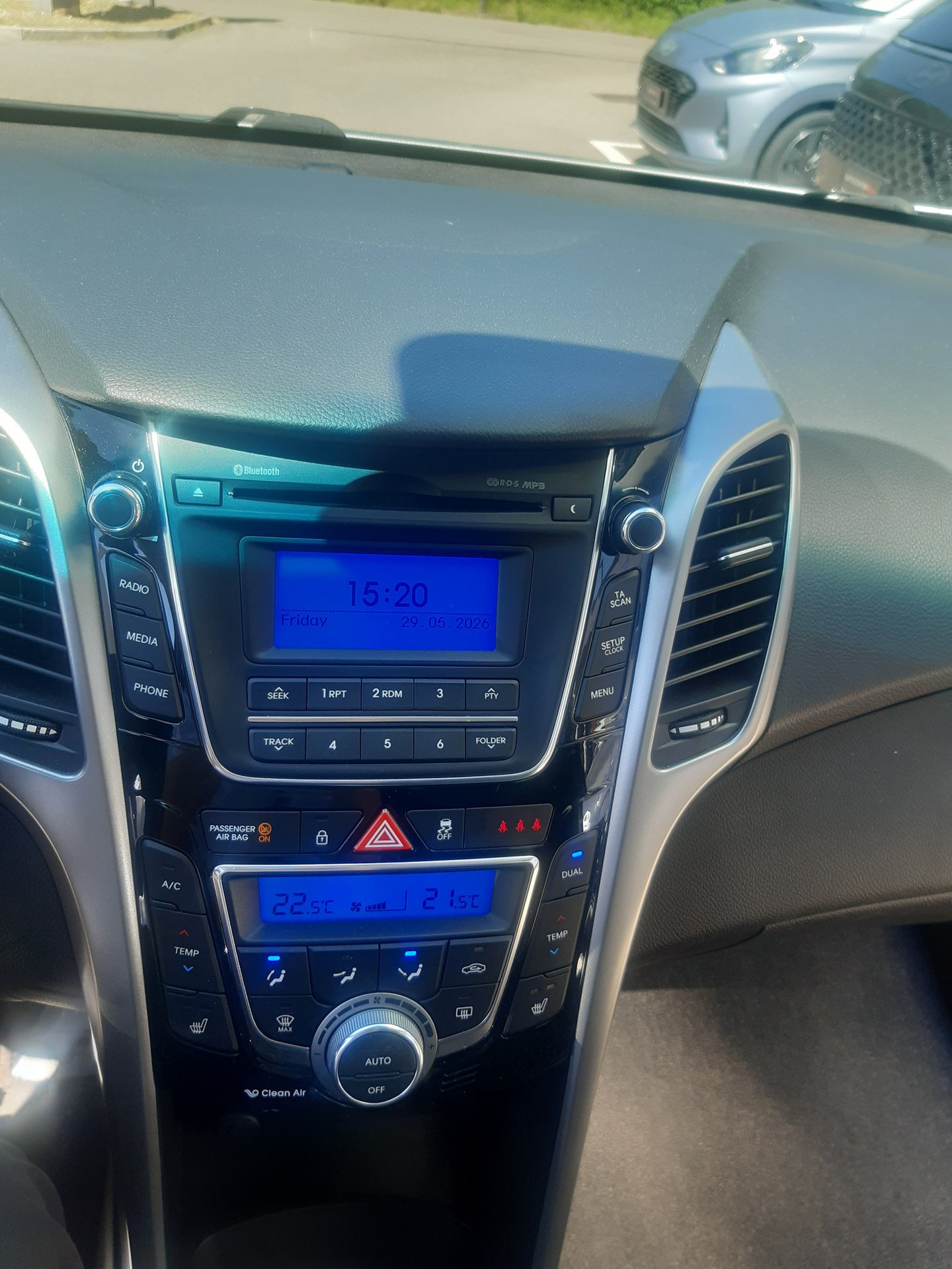 2012 HYUNDAI i30 1.6 GDI - Szwajcarska Dolina