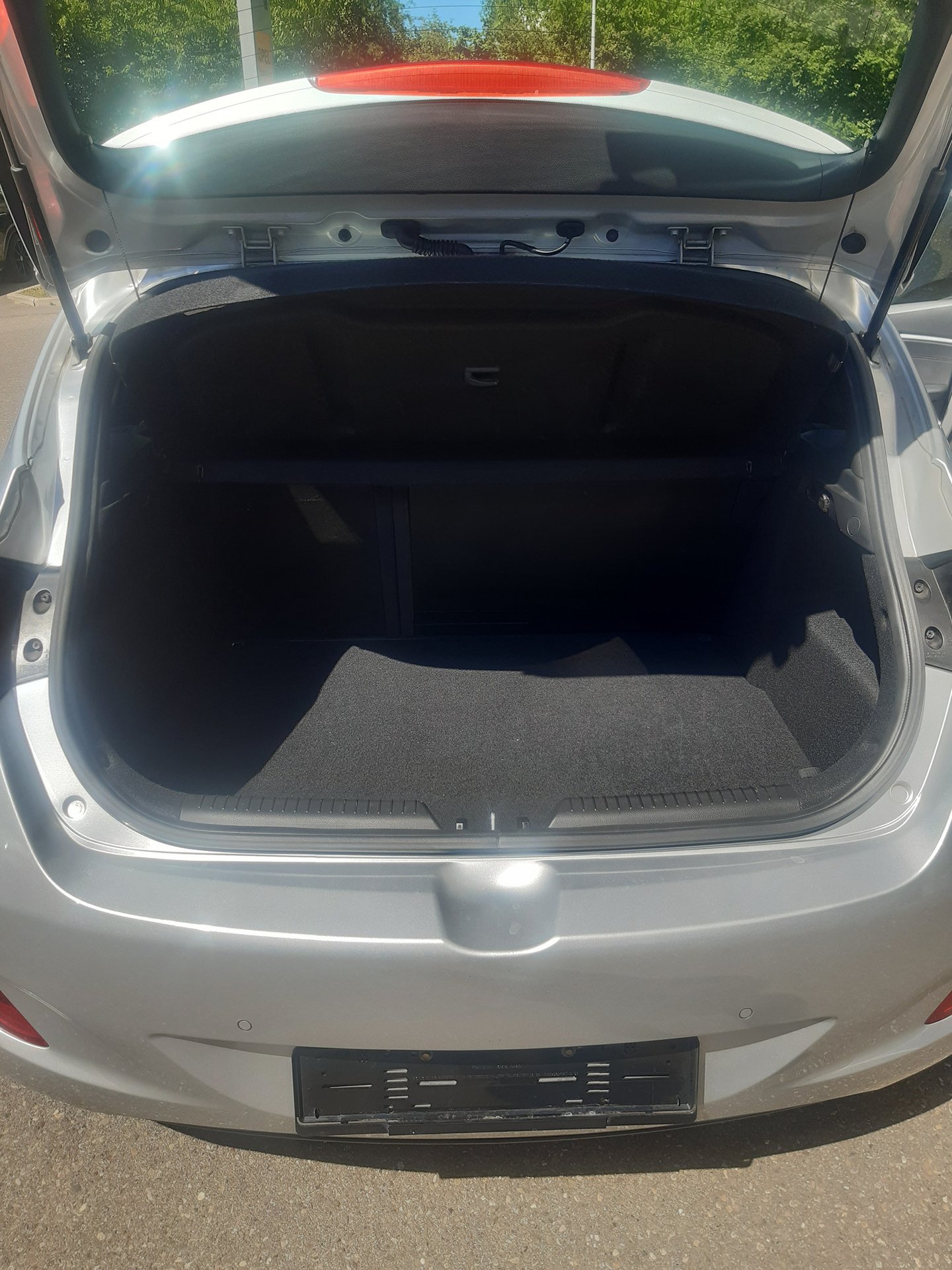 2012 HYUNDAI i30 1.6 GDI - Szwajcarska Dolina