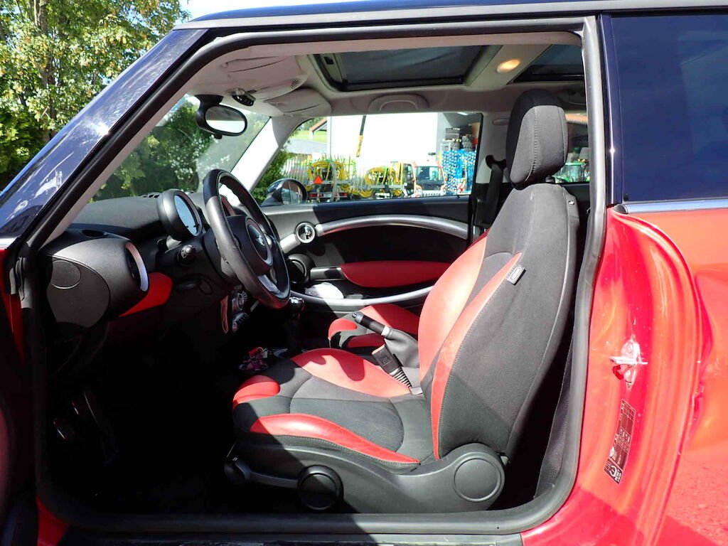 2007 MINI COOPER S HATCHBACK - Szwajcarska Dolina