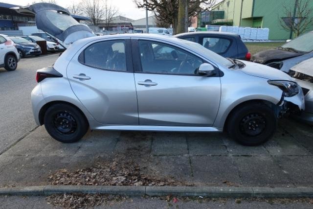 2024 Toyota Yaris 1.5 VVT-i HSD Comfort - Szwajcarska Dolina