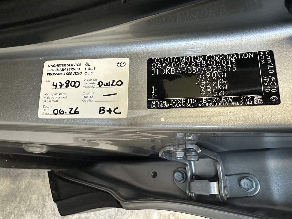 2024 Toyota Yaris Cross 1.5 VVT-i HSD Comfort - Szwajcarska Dolina